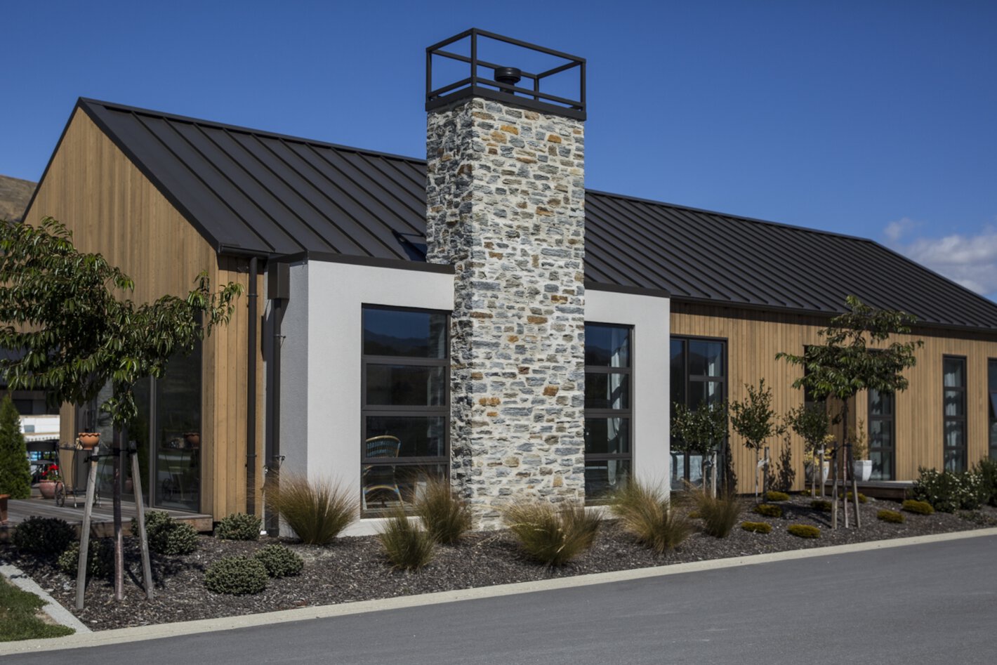 Commercial | Exterior Stone Tile