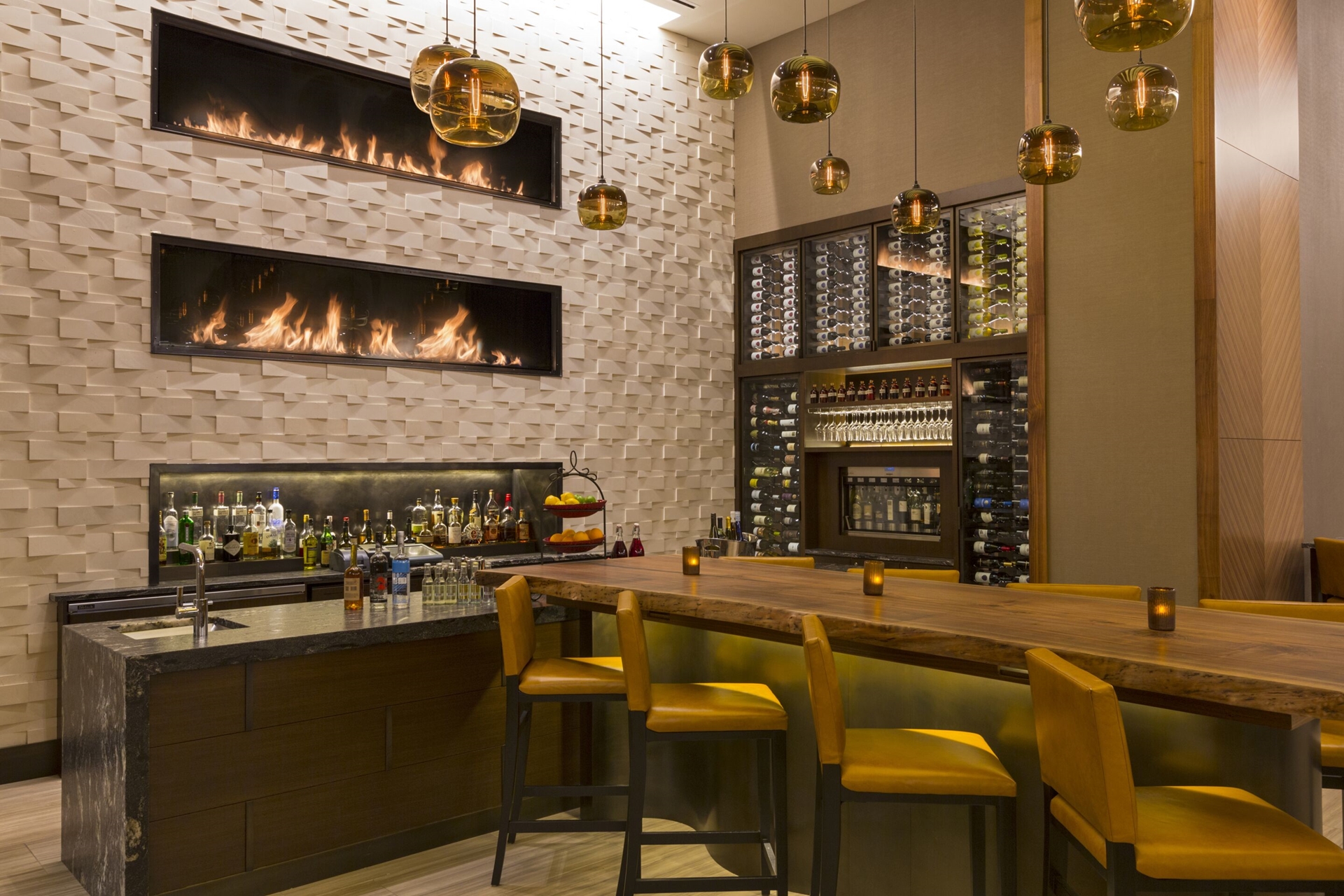 Commercial | Exterior Stone Tile